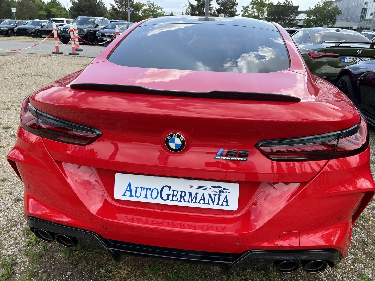 Купити BMW M8 xDrive Competition 625PS Keramik Carbon Laser з Німеччини